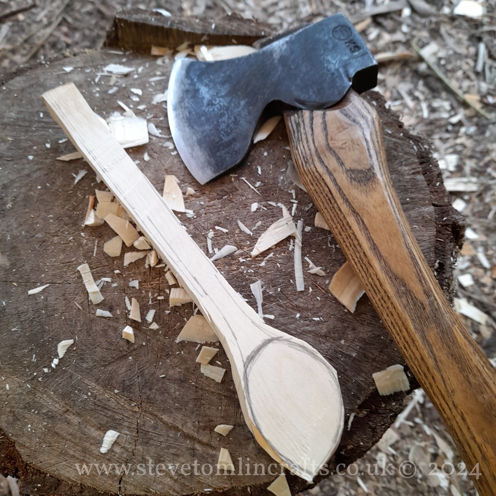 Carving a spoon by axe | Steve Tomlin Crafts